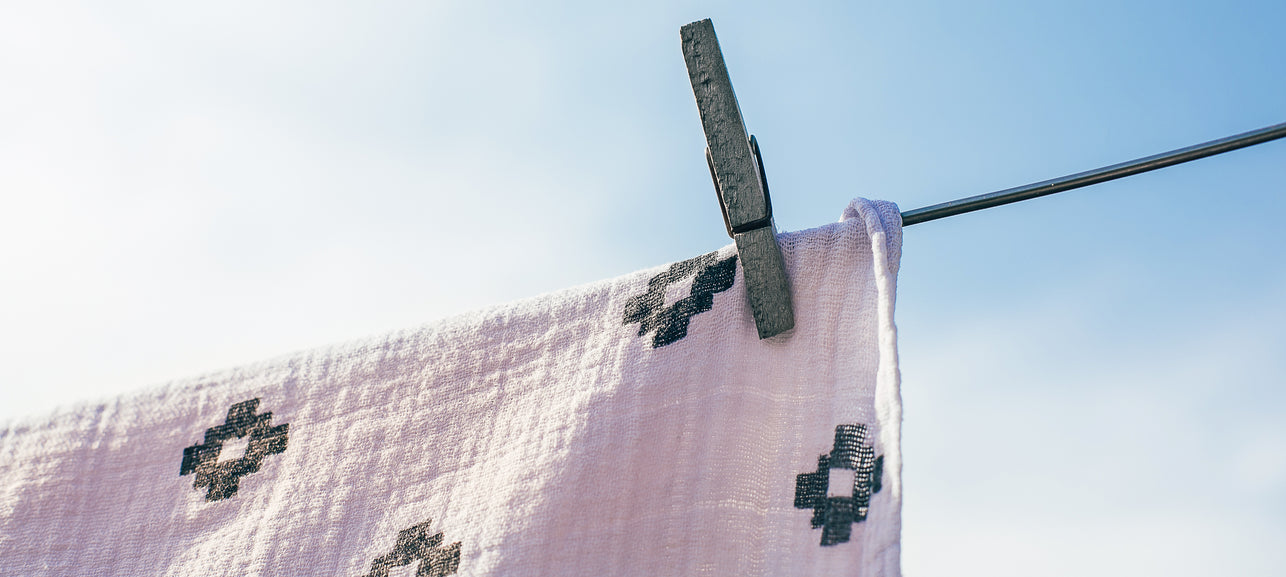 Wrapping with cloth diapers – LILLYDOO